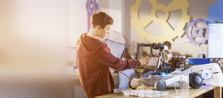 Homeschool STEM Elective Guide | CodeWizardsHQ